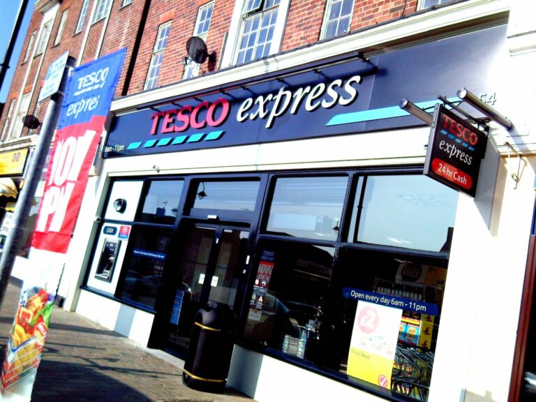 Tesco expands hybrid model trials with its newest GetGo store ...