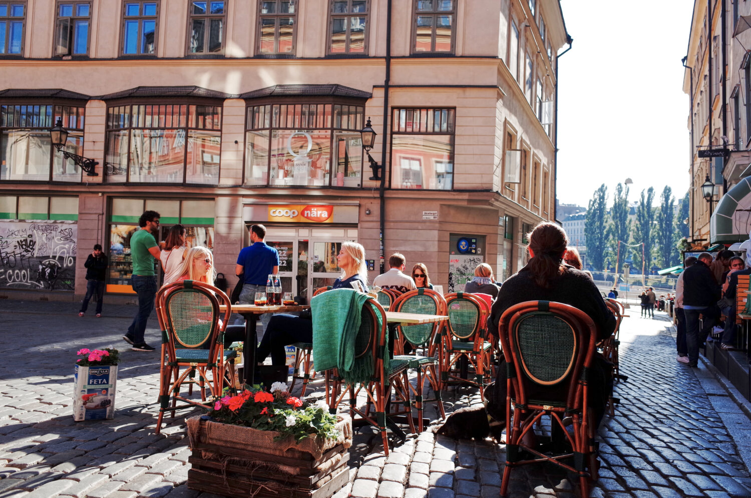 5 things you should know about choosing a restaurant location ...