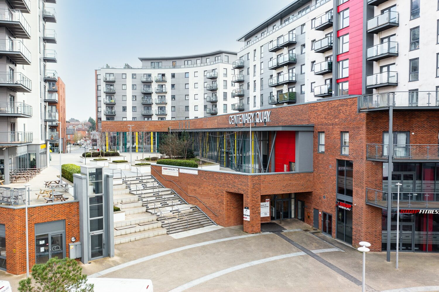 52,000 sq ft of Southampton mixed-use space heads to market ...