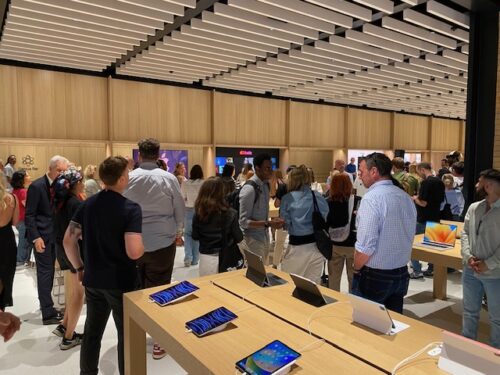 First look into the Apple store at Battersea Power Station - Completely ...