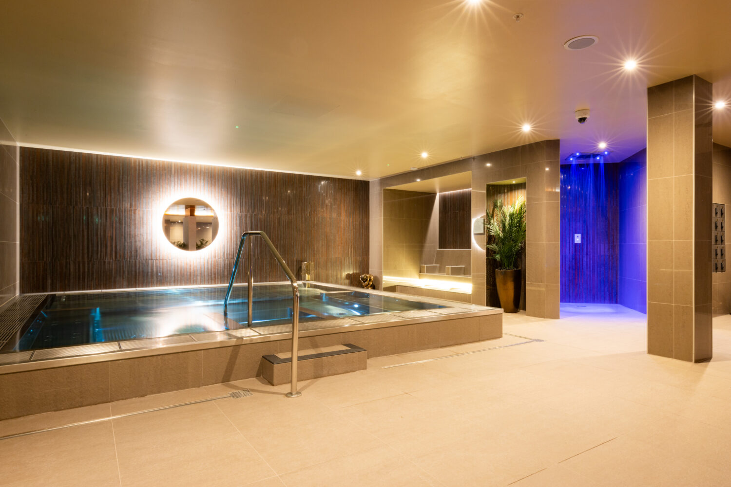 David Lloyd Clubs reopens in Fulham - Completely Retail News