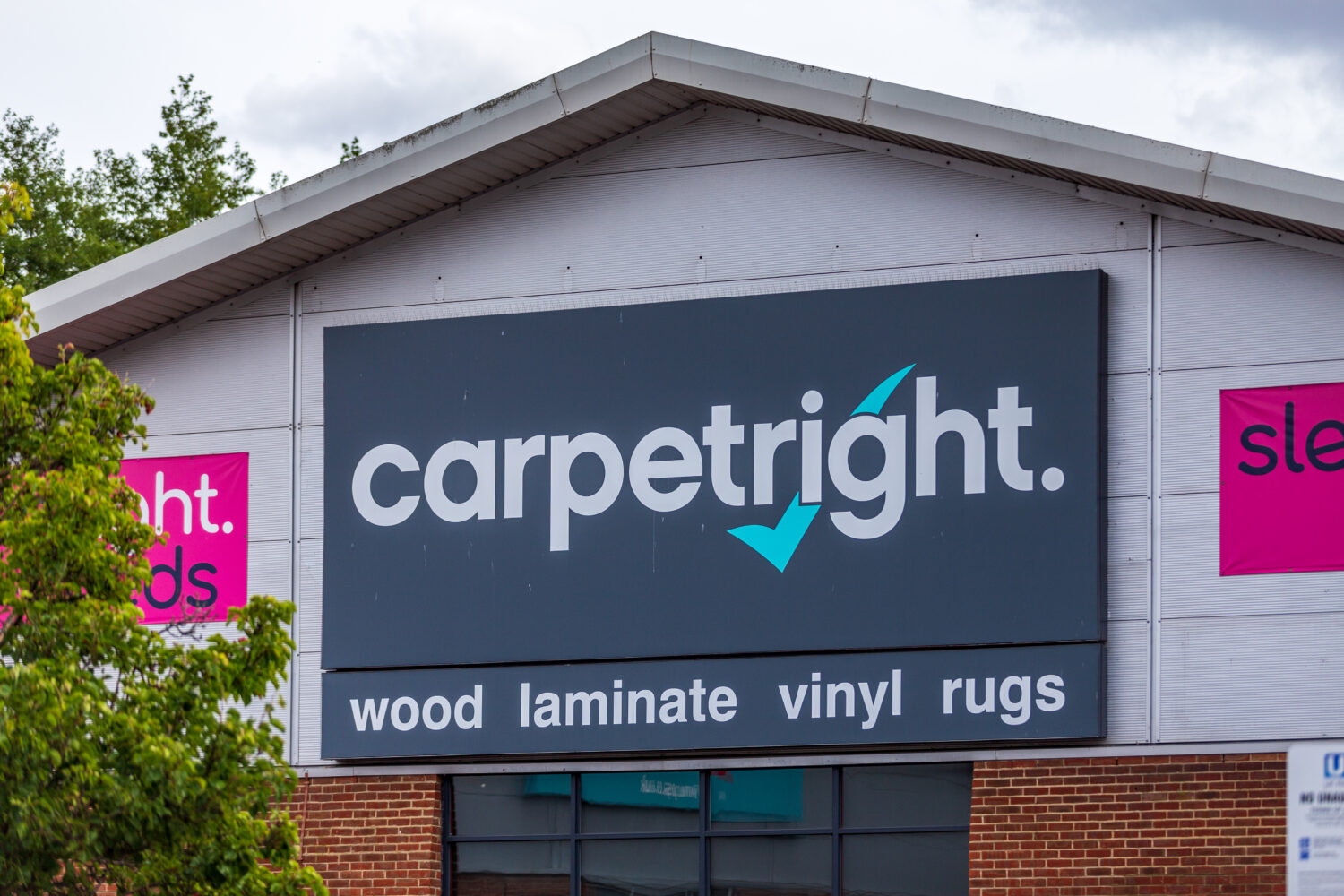 Carpetright to close 200 stores following Tapi rescue deal - Completely ...