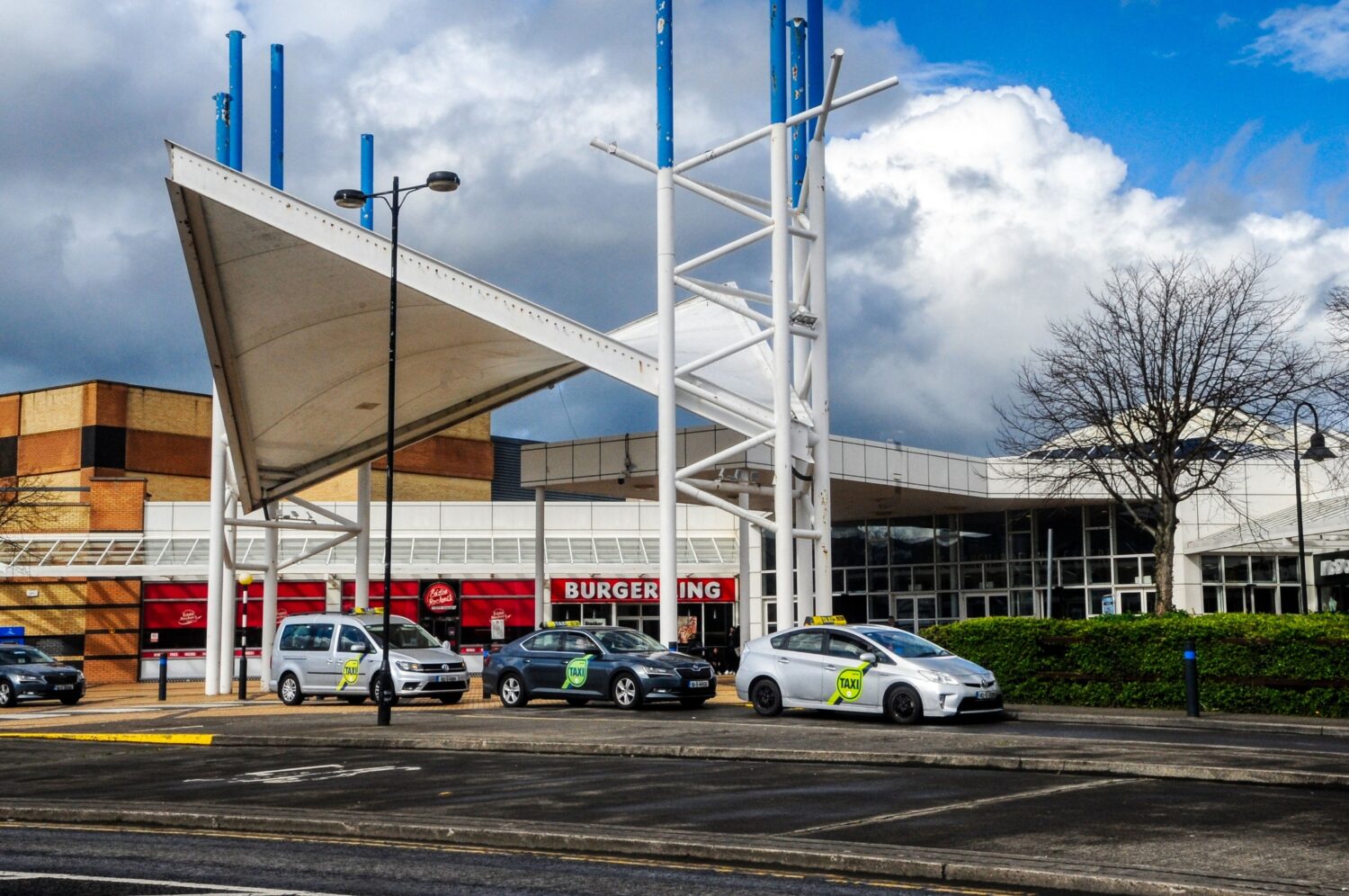 SVP strikes deal for Ireland's largest shopping mall - Completely ...