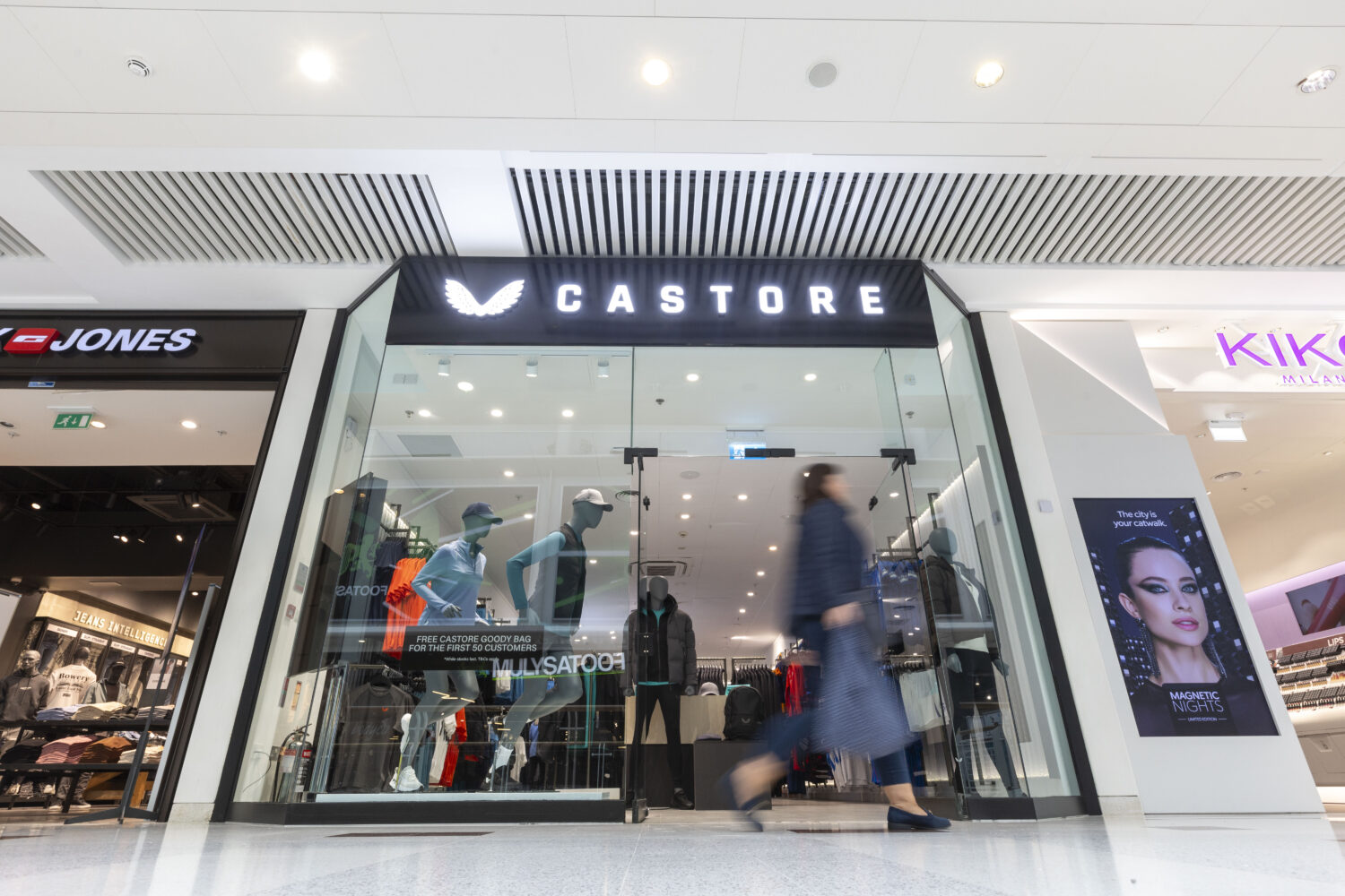 Sportswear brand Castore opens at Braehead Shopping Centre - Completely ...