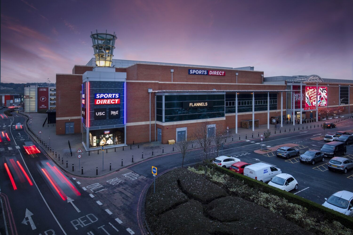 Metrocentre fashions Reiss signing - Completely Retail News