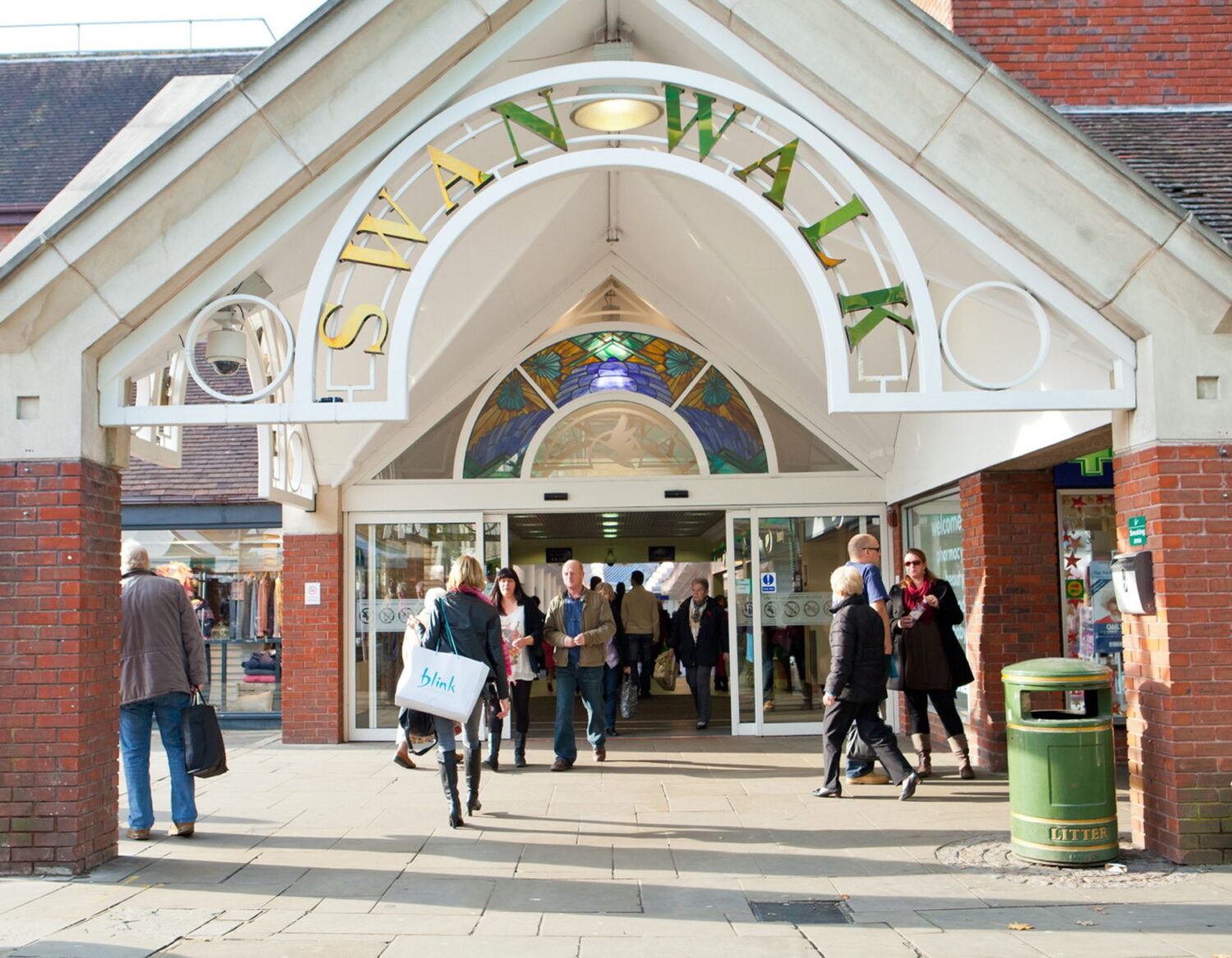 Horsham shopping centre acquired out of receivership - Completely ...