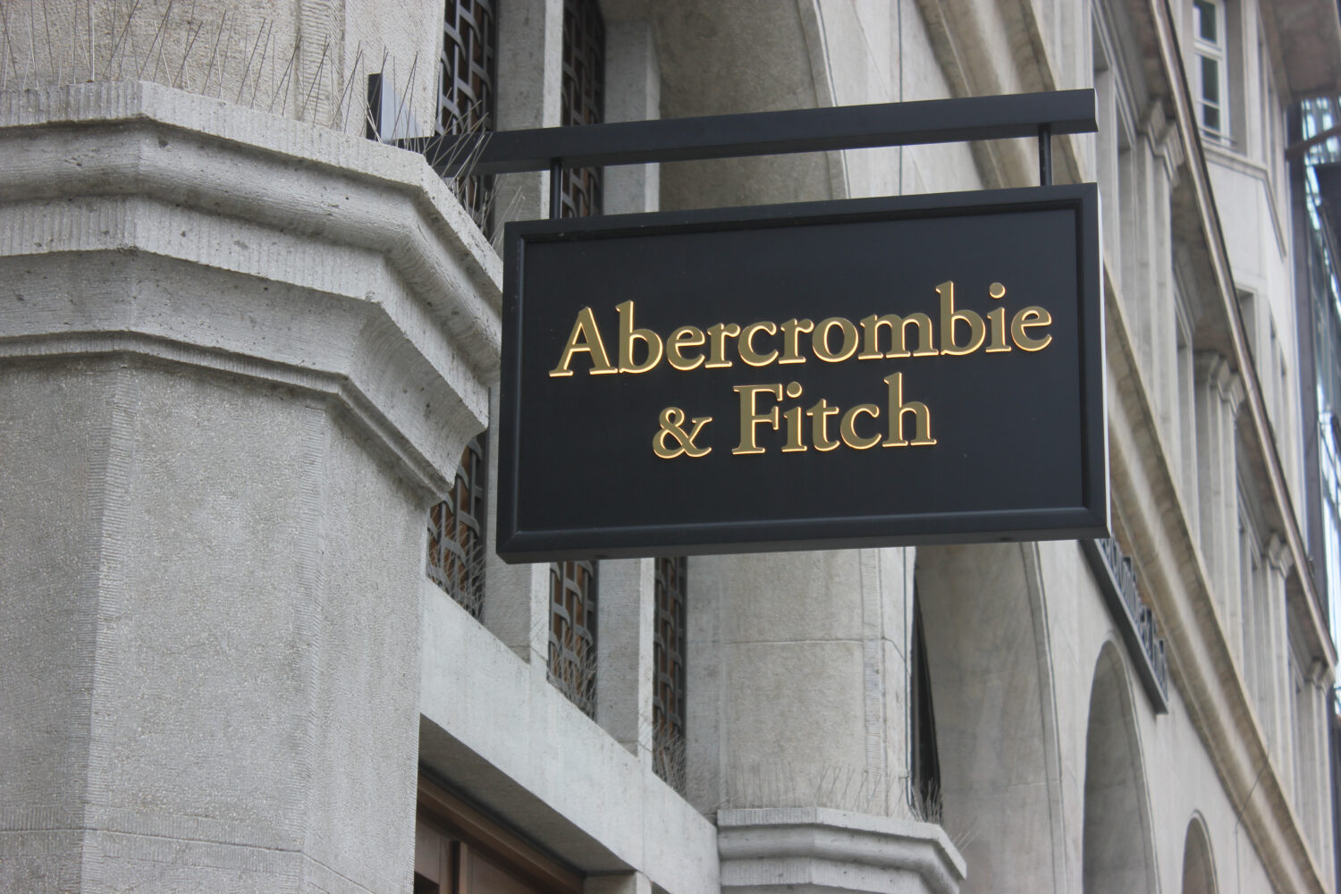 Abercrombie & Fitch to open two new London stores - Completely Retail News