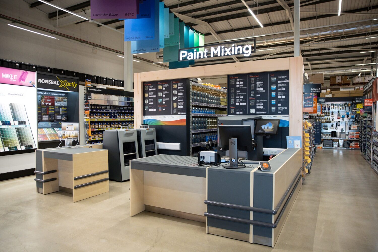 Merry Hill's retail park now fully let with trio of new arrivals ...