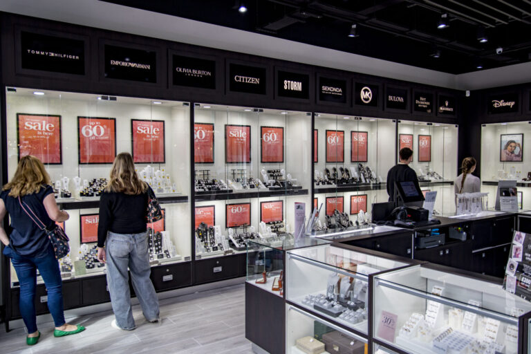 Chapelle Jewellery to open only Scottish store at Livingston Designer ...